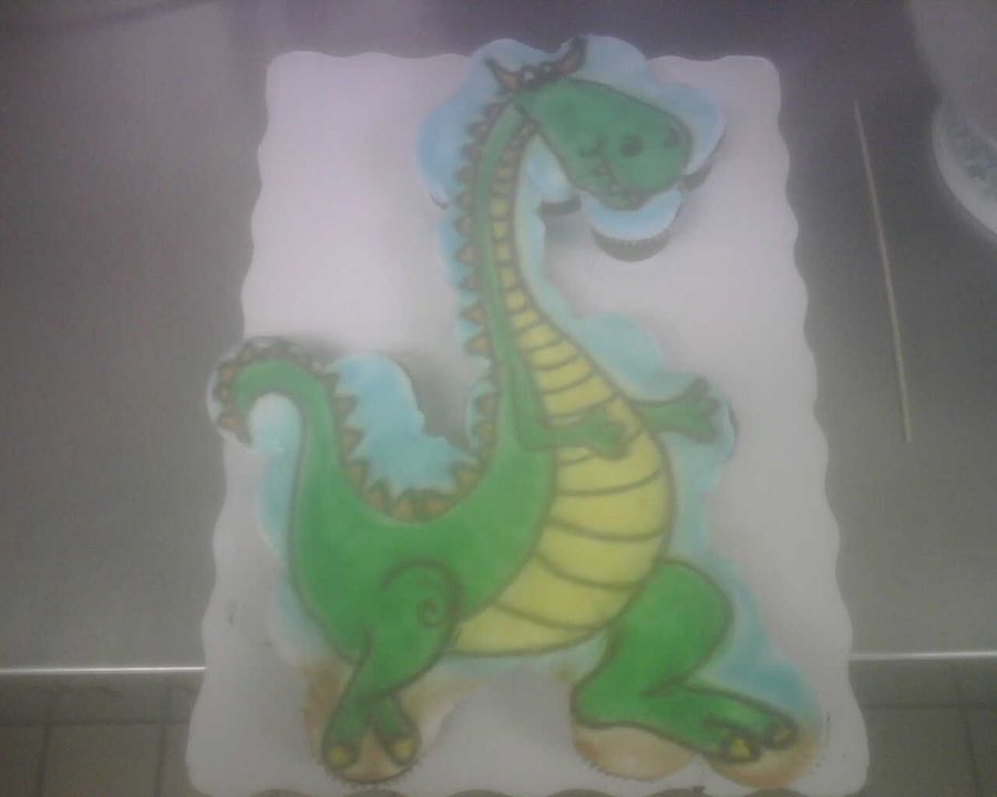 24 Ct. Goofy Dragon Cupcake Cake - CakeCentral.com