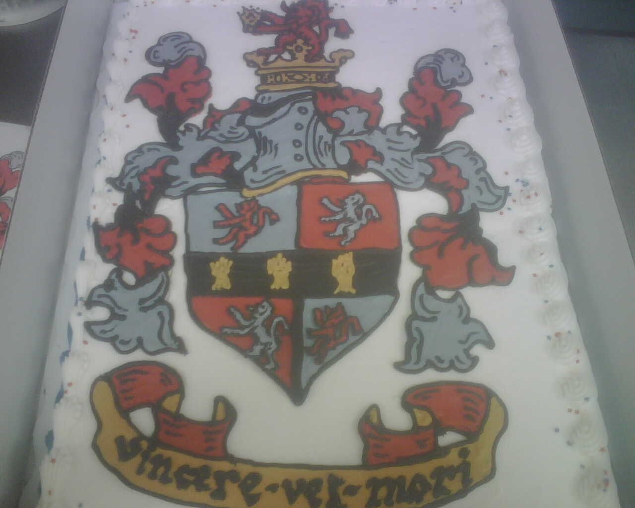 Buttercream Family Crest - CakeCentral.com