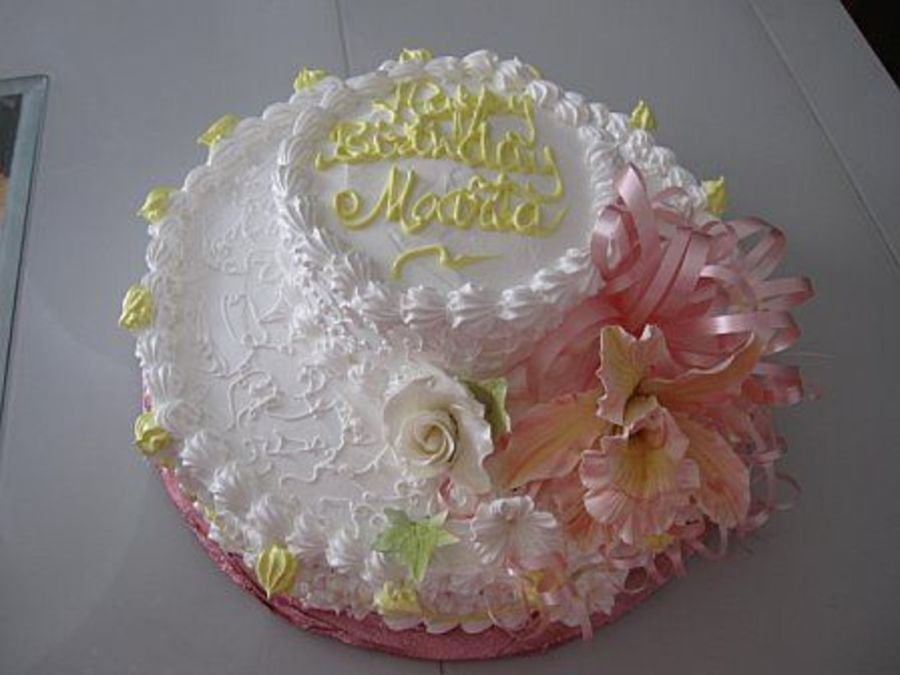 Dominican Birthday Cake - CakeCentral.com