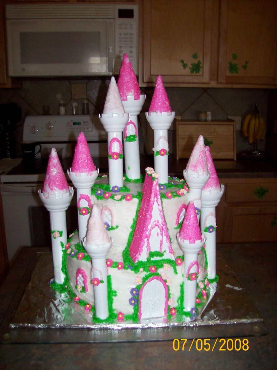 Castle Cake - CakeCentral.com