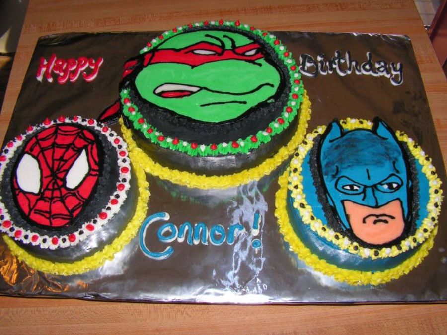 Super Heroes - CakeCentral.com