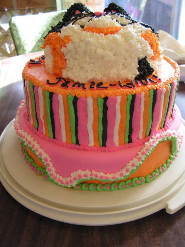 Calico Cat-Side View - CakeCentral.com