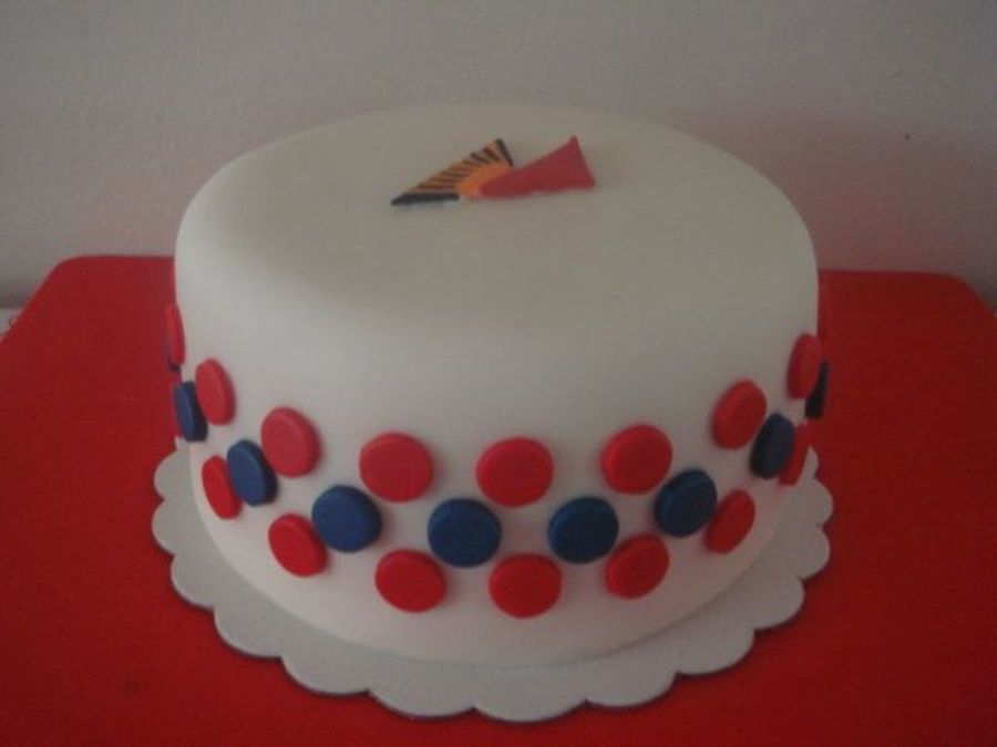 Airline Cake - CakeCentral.com