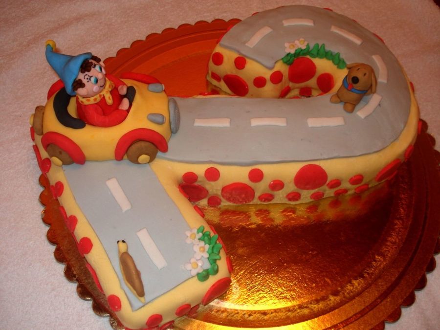 Noddy - CakeCentral.com