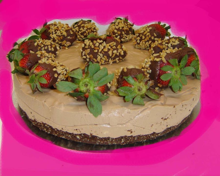 Toblerone With Stuffed Strawberries - CakeCentral.com