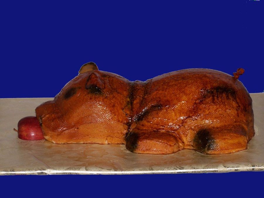 Roasted Pig - CakeCentral.com