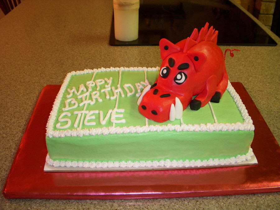 Razorback Birthday Cake - CakeCentral.com