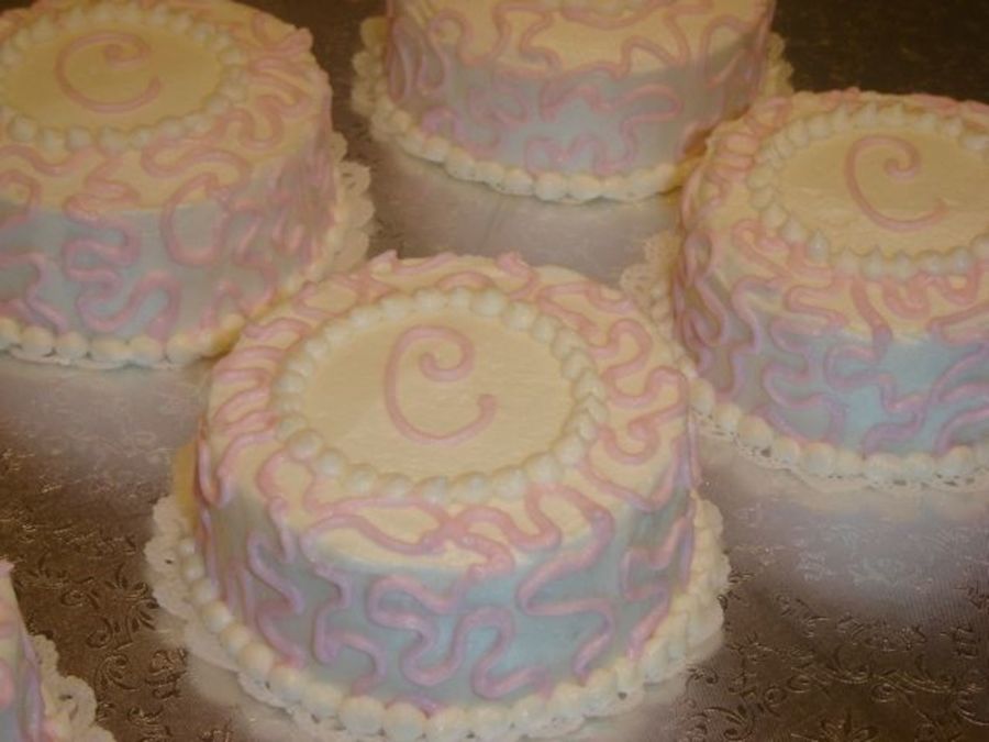 Monogrammed Mini Cakes - CakeCentral.com