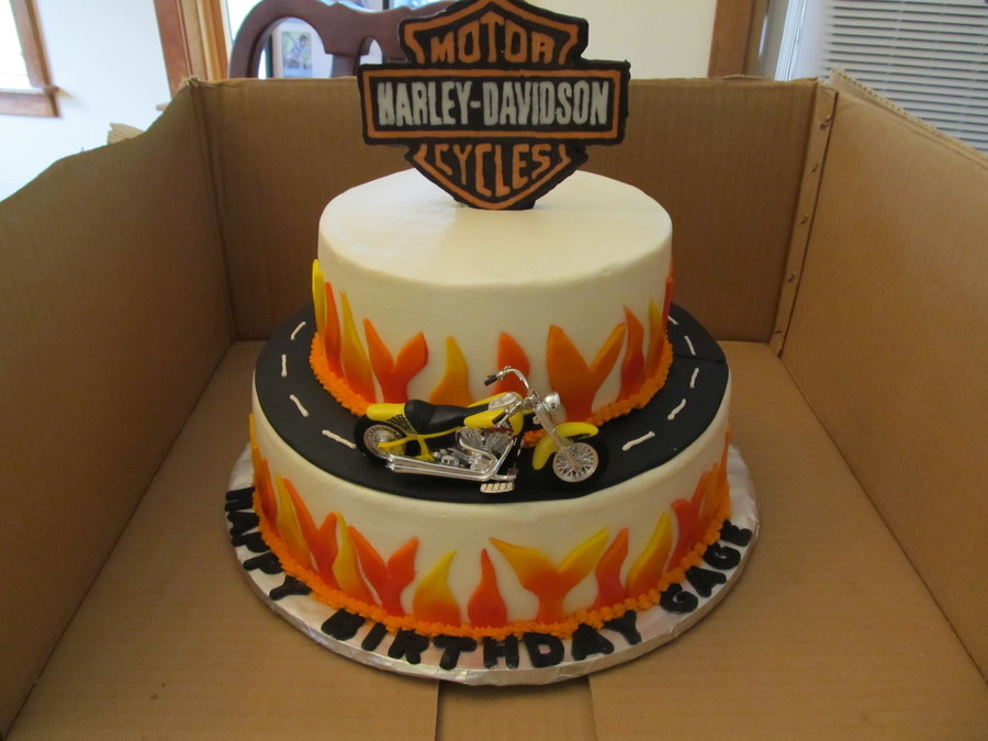 Harley Davidson - CakeCentral.com