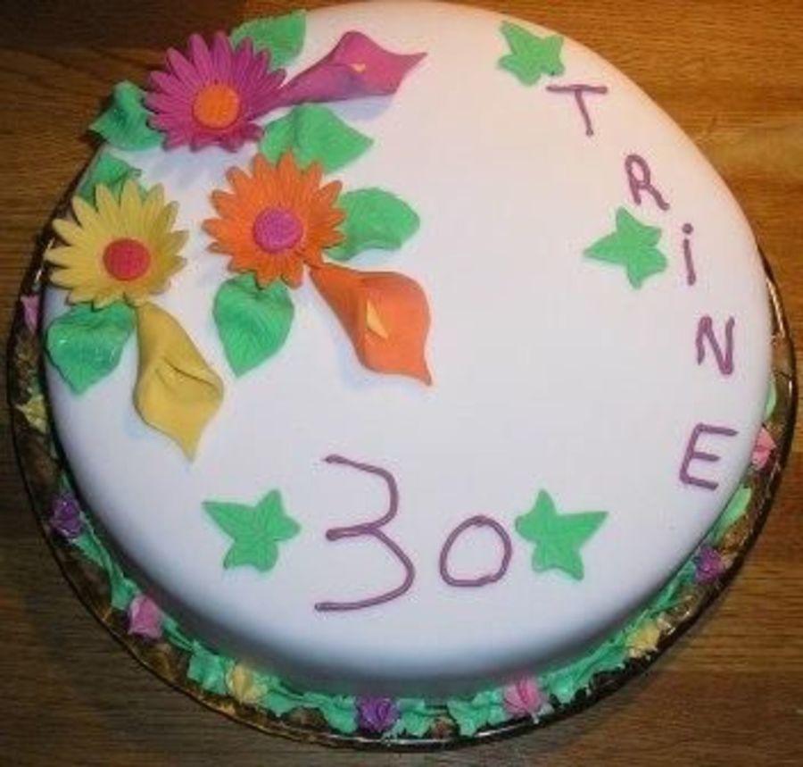 30 Years Birthday Cake - CakeCentral.com