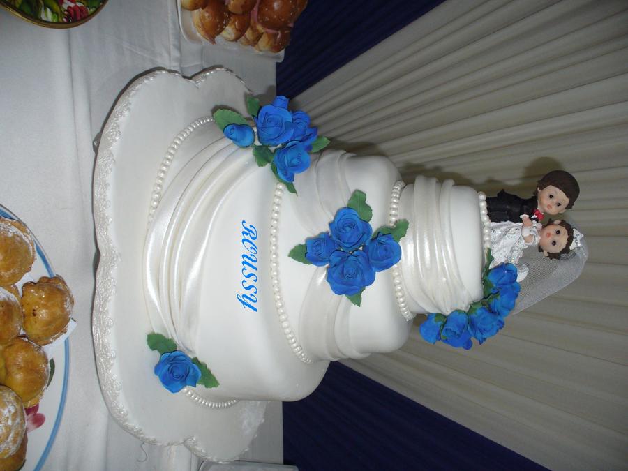 Torta De Bodas Con Drapeado - CakeCentral.com
