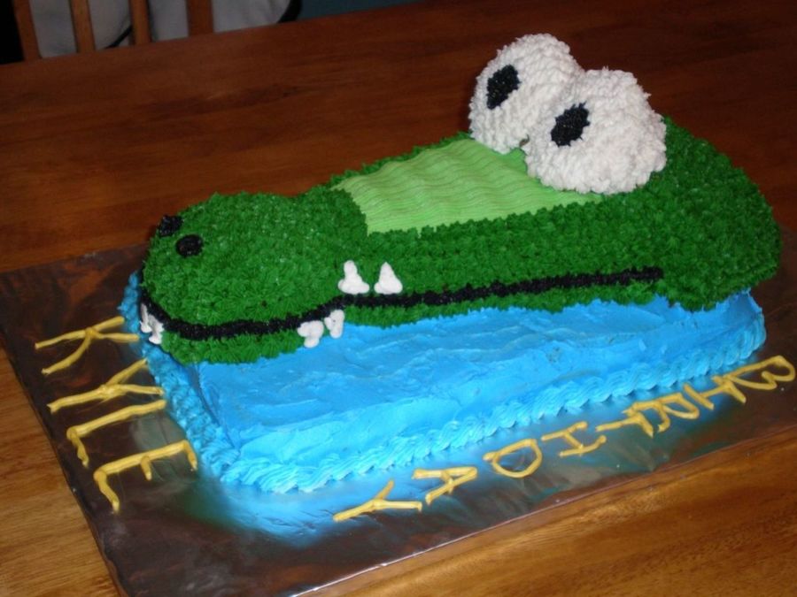 Gator Cake - CakeCentral.com