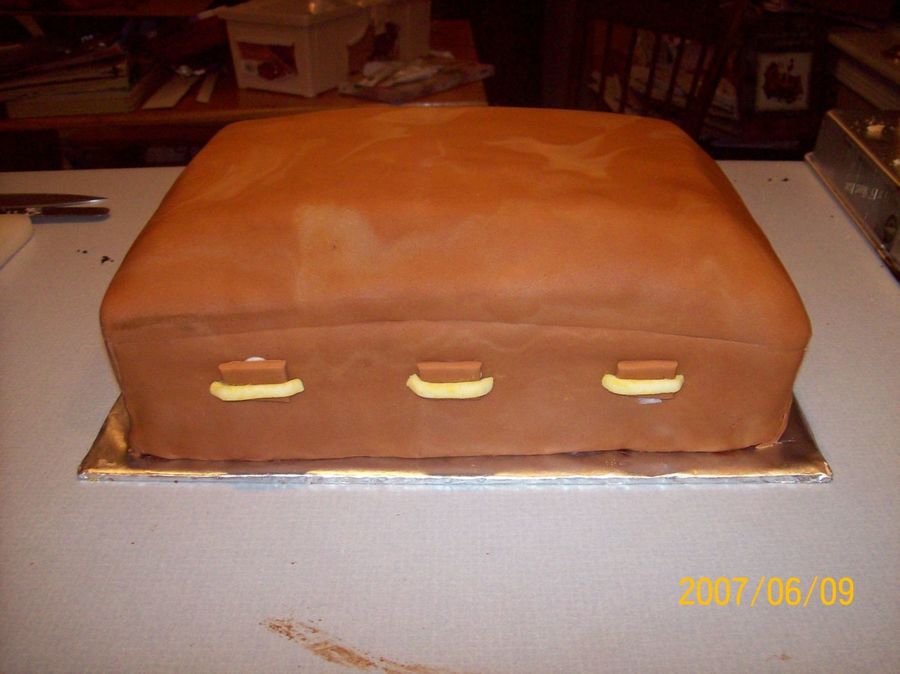 Casket Cake - CakeCentral.com