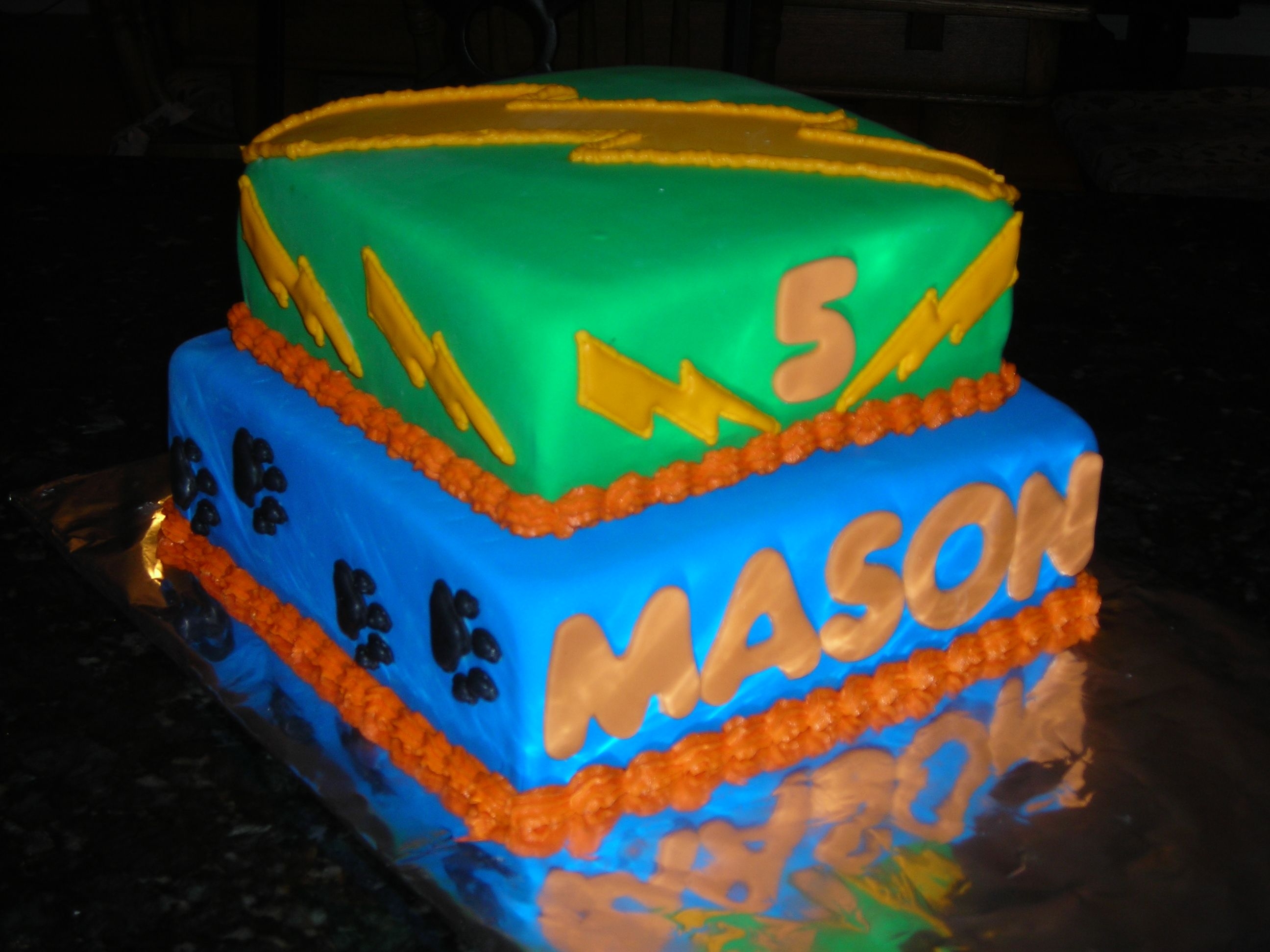 Bolt Birthday Cake - CakeCentral.com