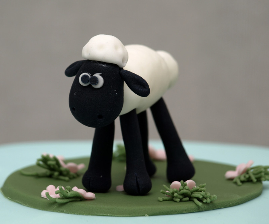 Shaun The Sheep - CakeCentral.com
