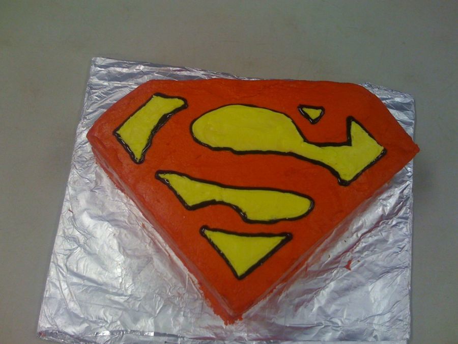 Superman - CakeCentral.com