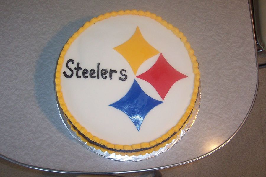 Steelers Cake - CakeCentral.com
