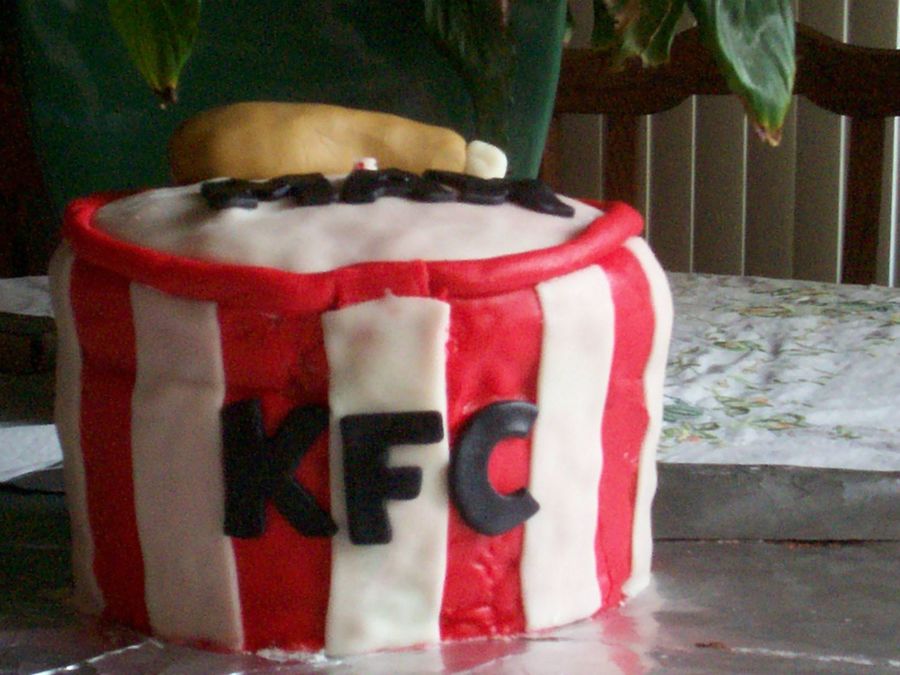 Kfc Bucket Of Chicken - CakeCentral.com