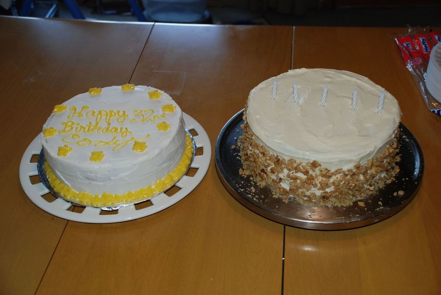 Hubby's 32Nd Birthday Cakes - CakeCentral.com