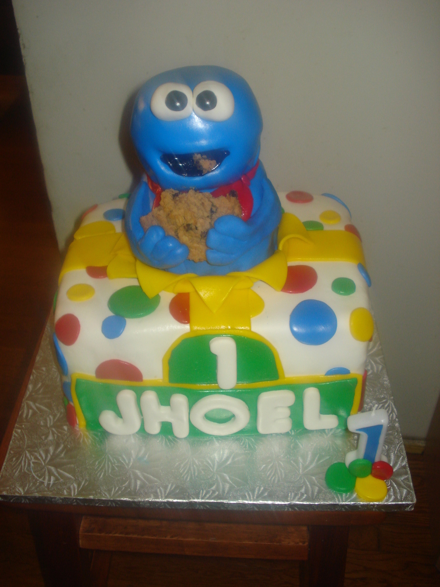 Baby Cookie Monster - CakeCentral.com
