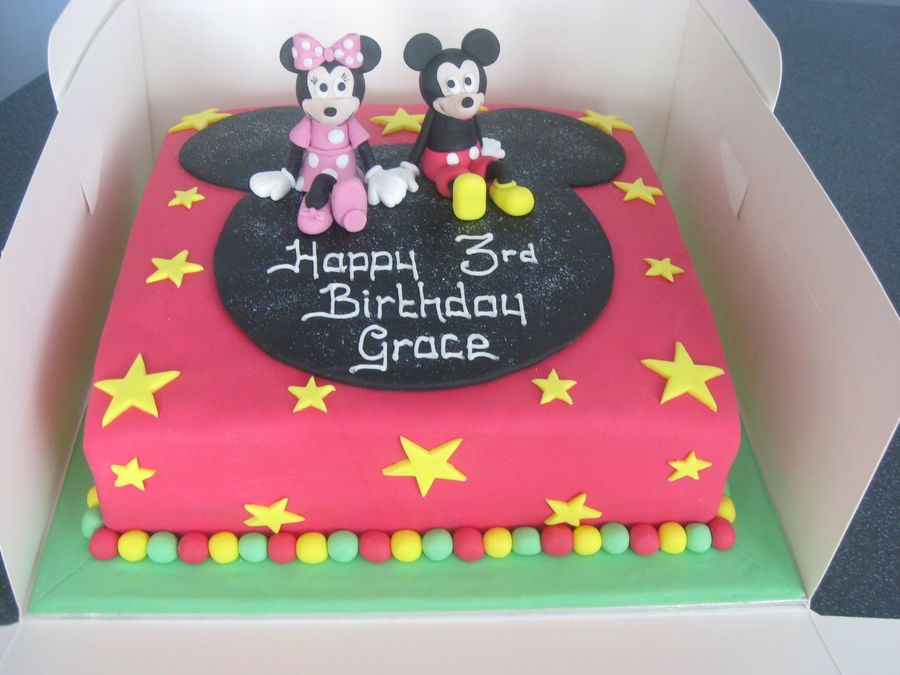 Mickey_And_Barry_Cakes_013.jpg - CakeCentral.com
