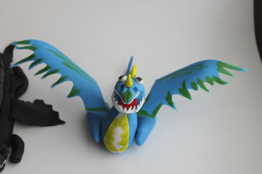 How To Train Your Dragon Theme Cake - CakeCentral.com