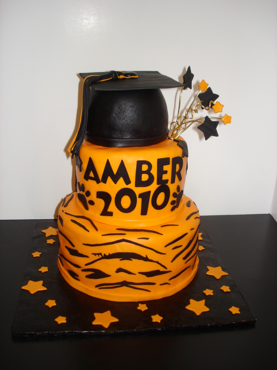 Tiger Print Graduation - CakeCentral.com