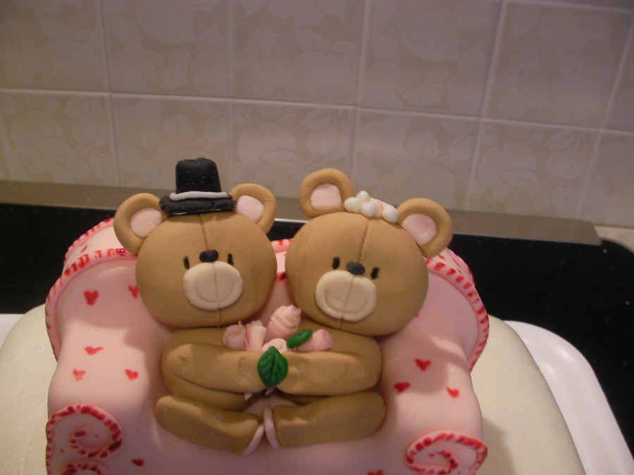 Forever Friends Cake - CakeCentral.com