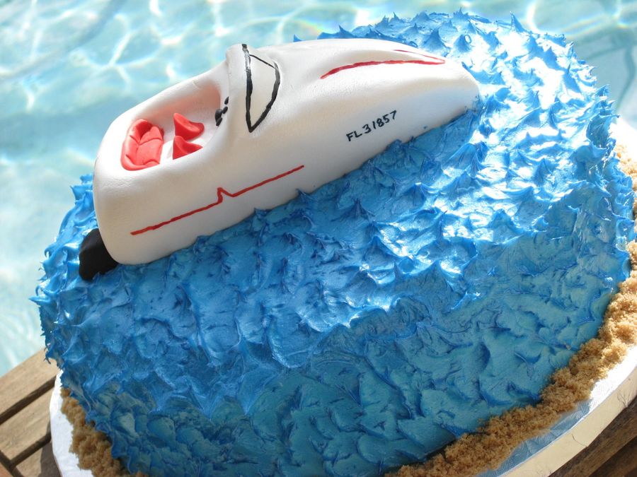 Boat Cake - CakeCentral.com