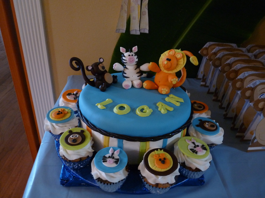 Logan Baby Shower - CakeCentral.com