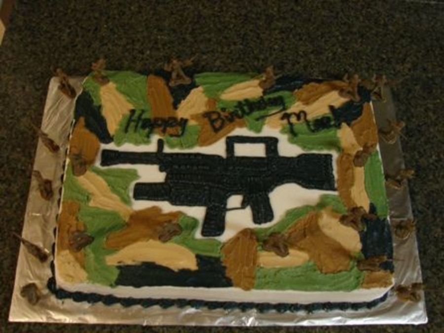 Camo Cake - CakeCentral.com