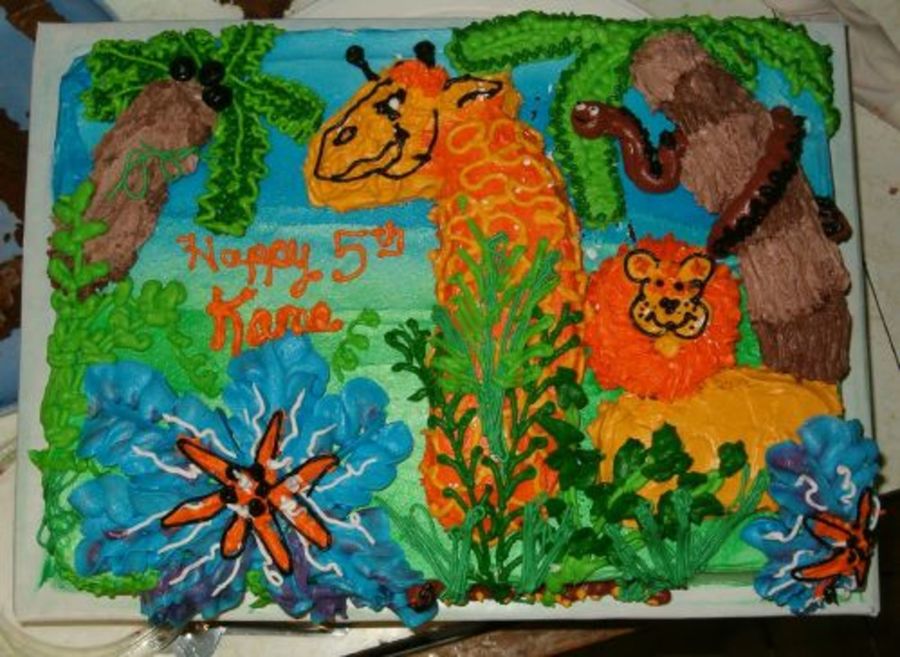 Zoo Animal Birthday Cake - CakeCentral.com