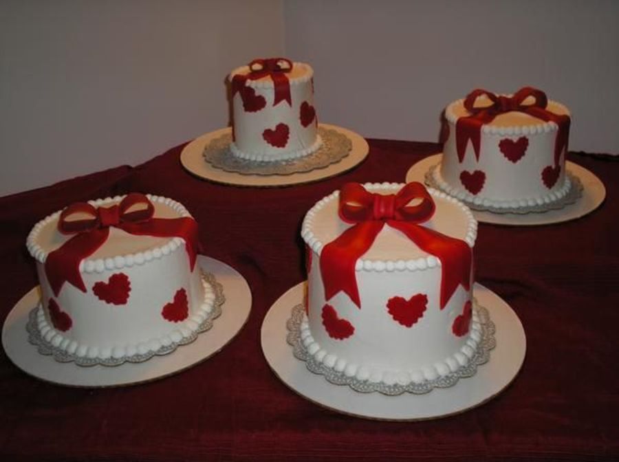 Small Birthday Cakes - CakeCentral.com