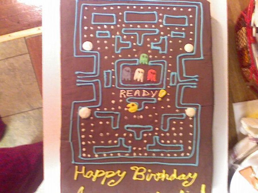 Pacman Birthday Cake - CakeCentral.com