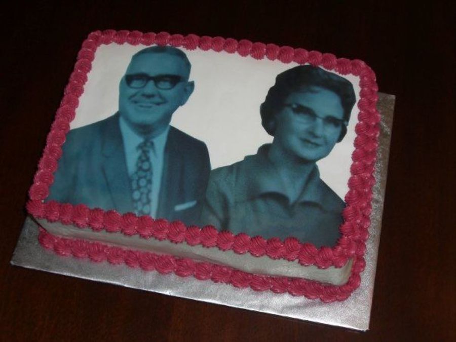 Family Reunion Cake - CakeCentral.com