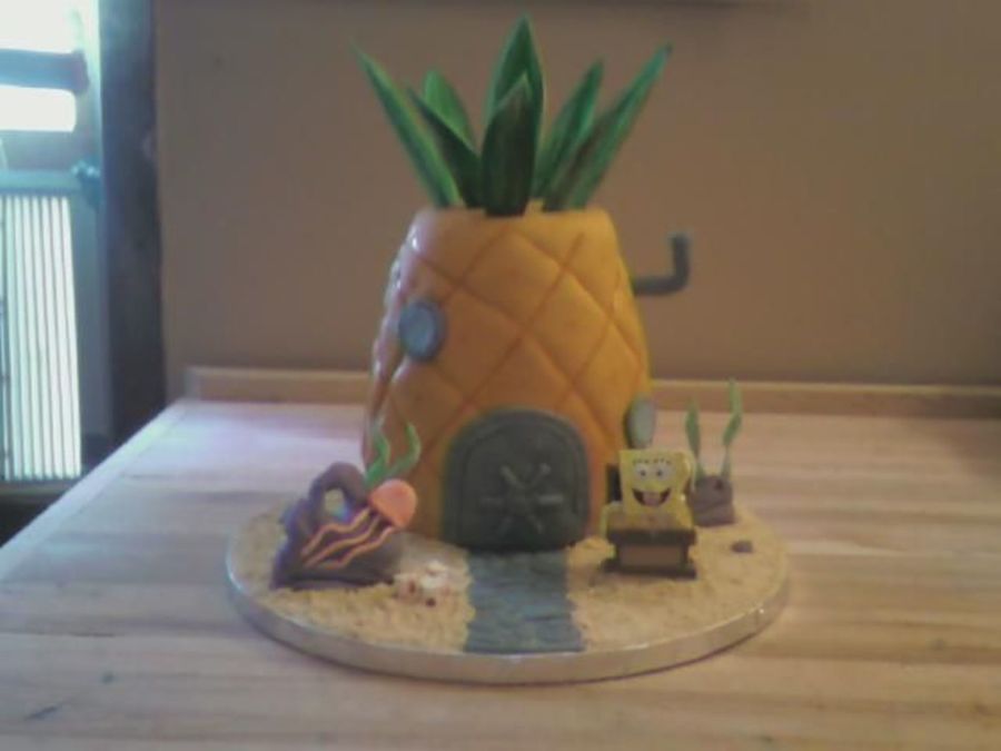 Spongebobs Pineapple - CakeCentral.com
