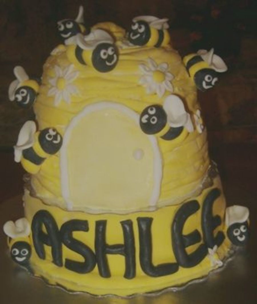 Bee Hive / Bumble Bee Cake - CakeCentral.com