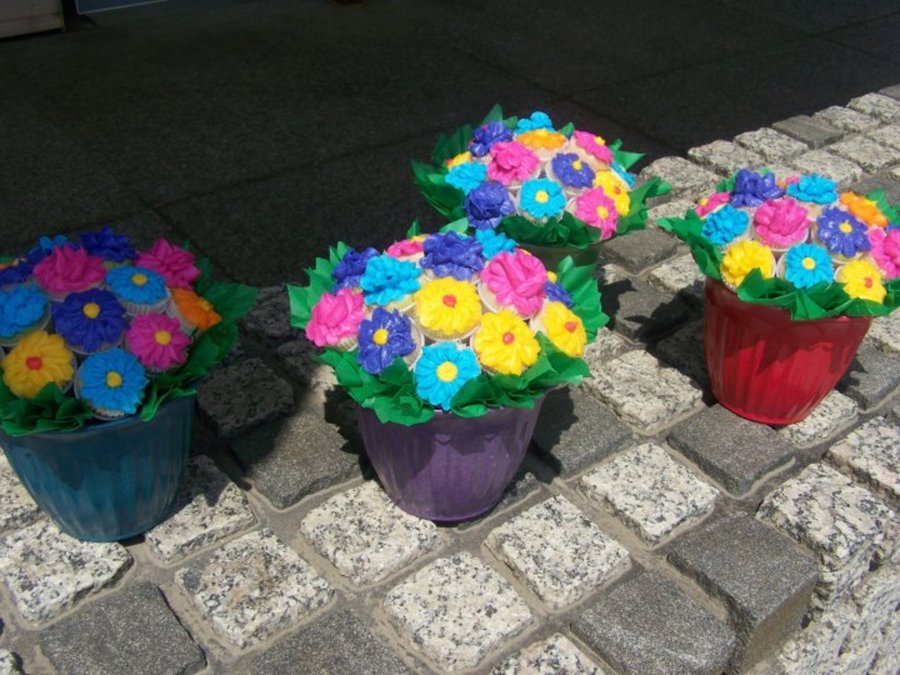 Administrative Professionals Day Bouquet - CakeCentral.com