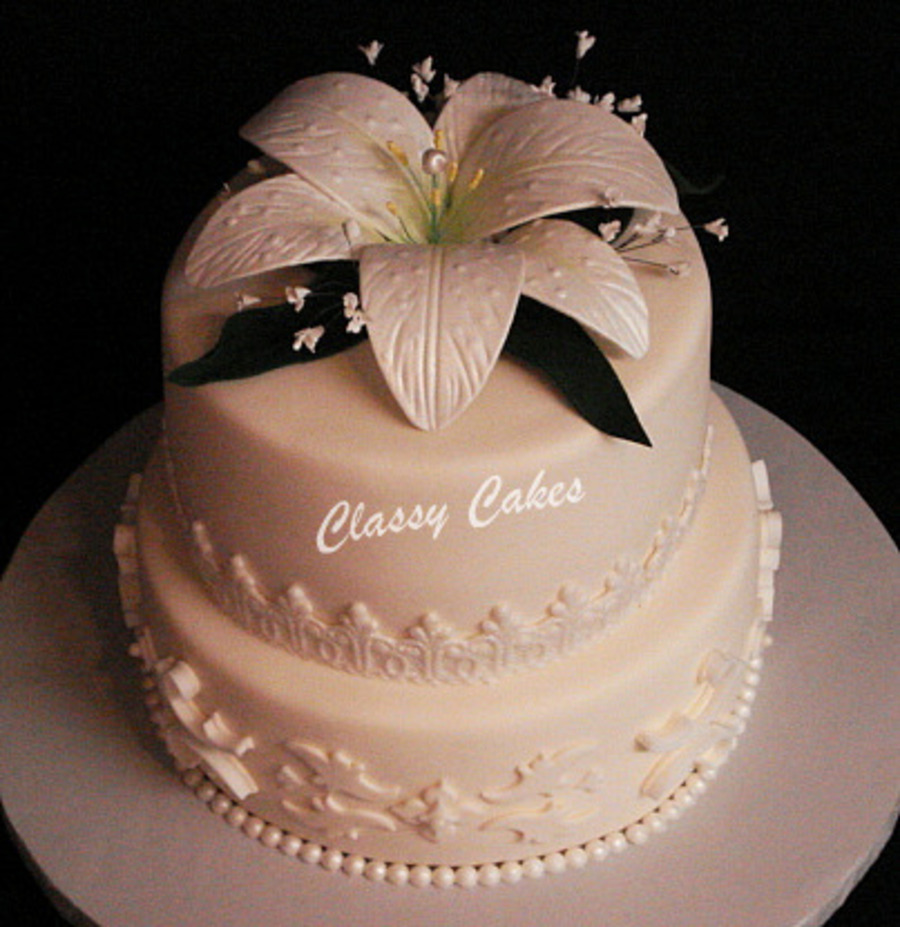 Easter Lily - CakeCentral.com