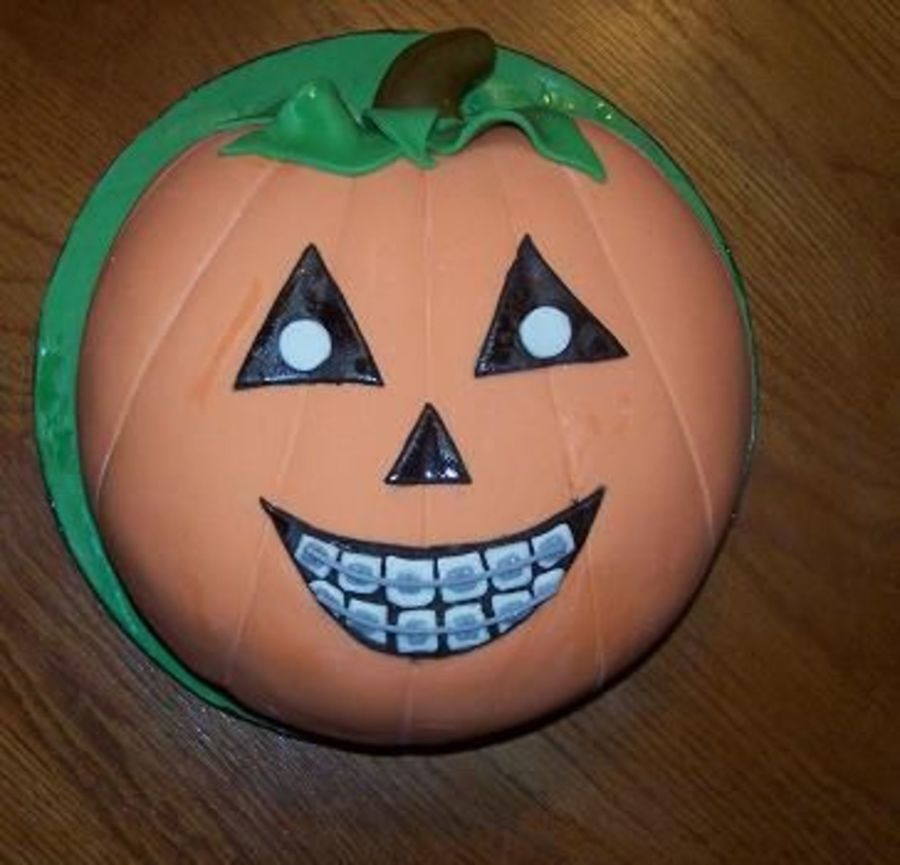 Pumpkin Brace Face - CakeCentral.com