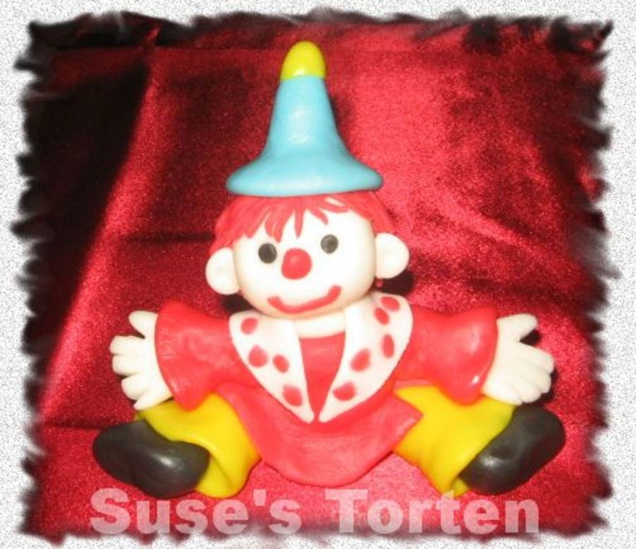 Clown - CakeCentral.com