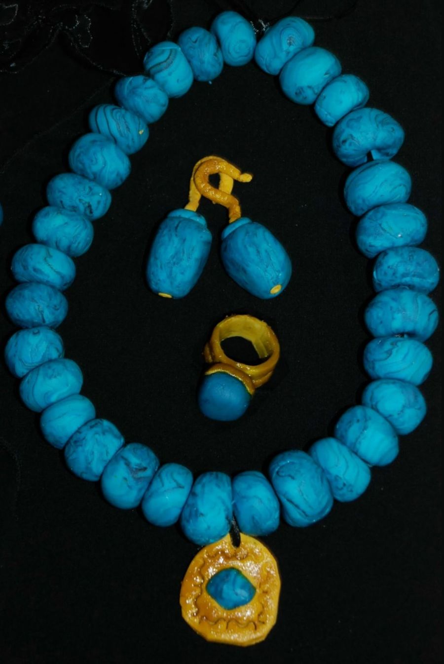 Prada & Coach - CakeCentral.com