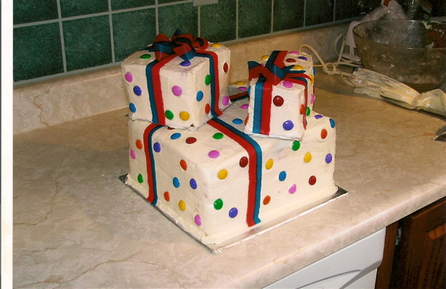 Gift Boxes - CakeCentral.com