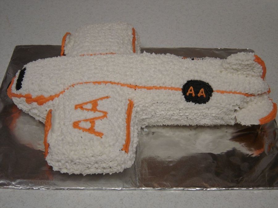 American Airlines Flagship Airplane Bithday Cake - CakeCentral.com
