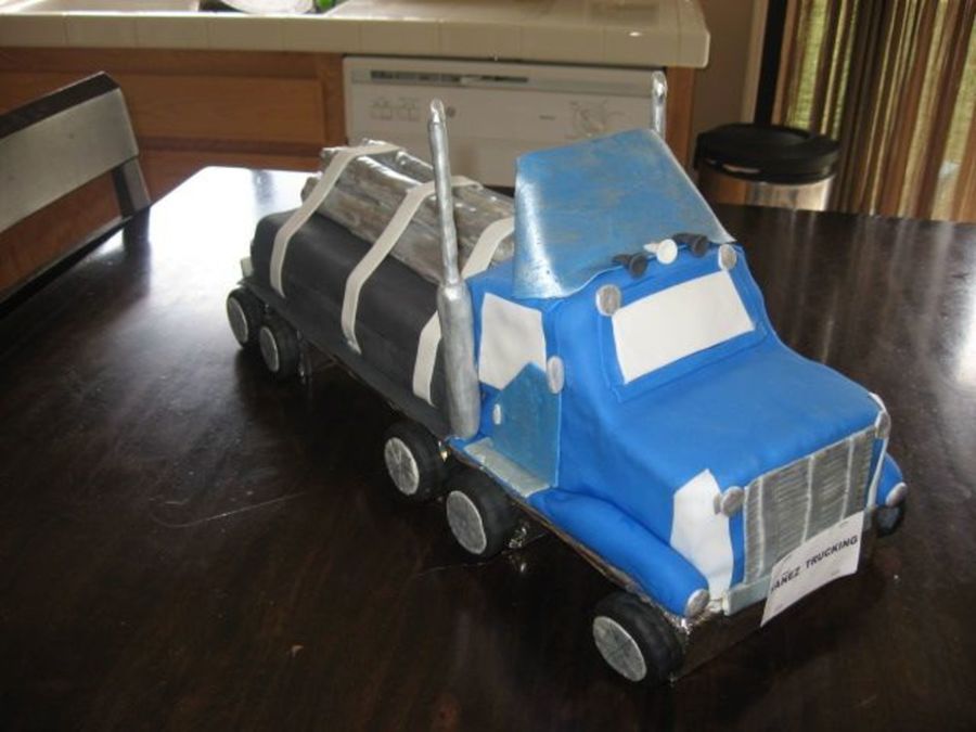 Semi-Truck Cake - CakeCentral.com