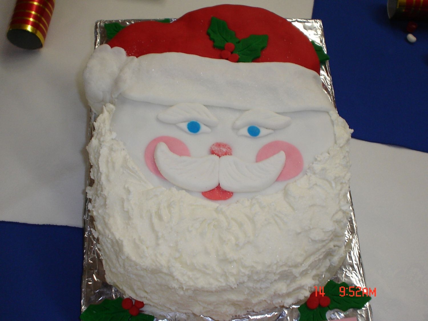 Full Santa - CakeCentral.com