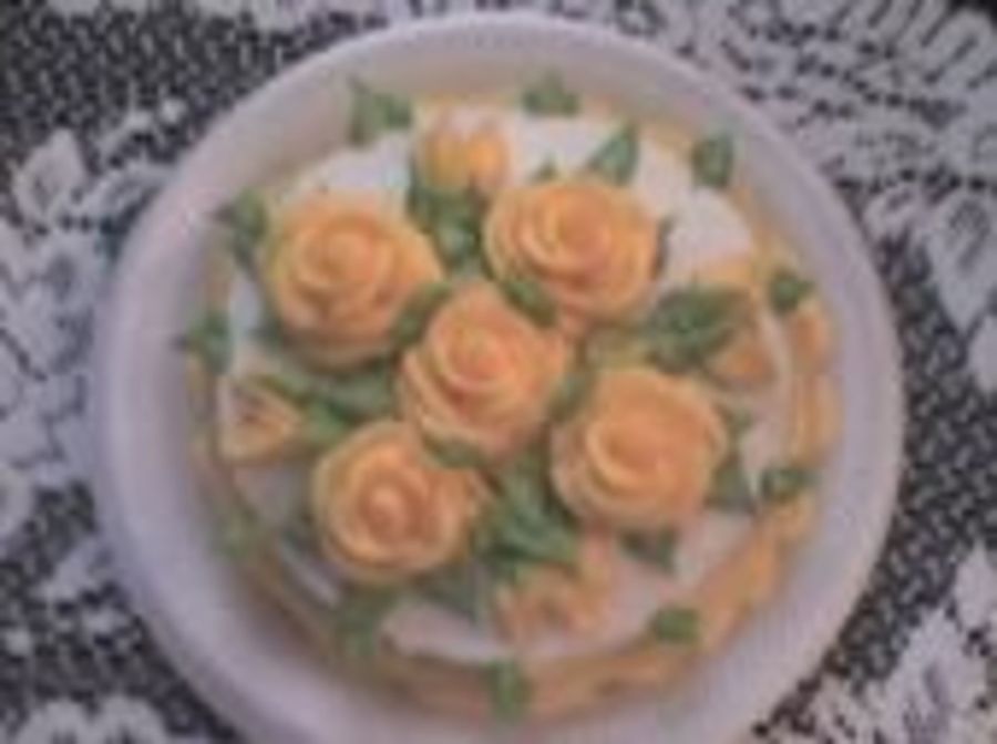Simple Yellow Rose Cake - CakeCentral.com