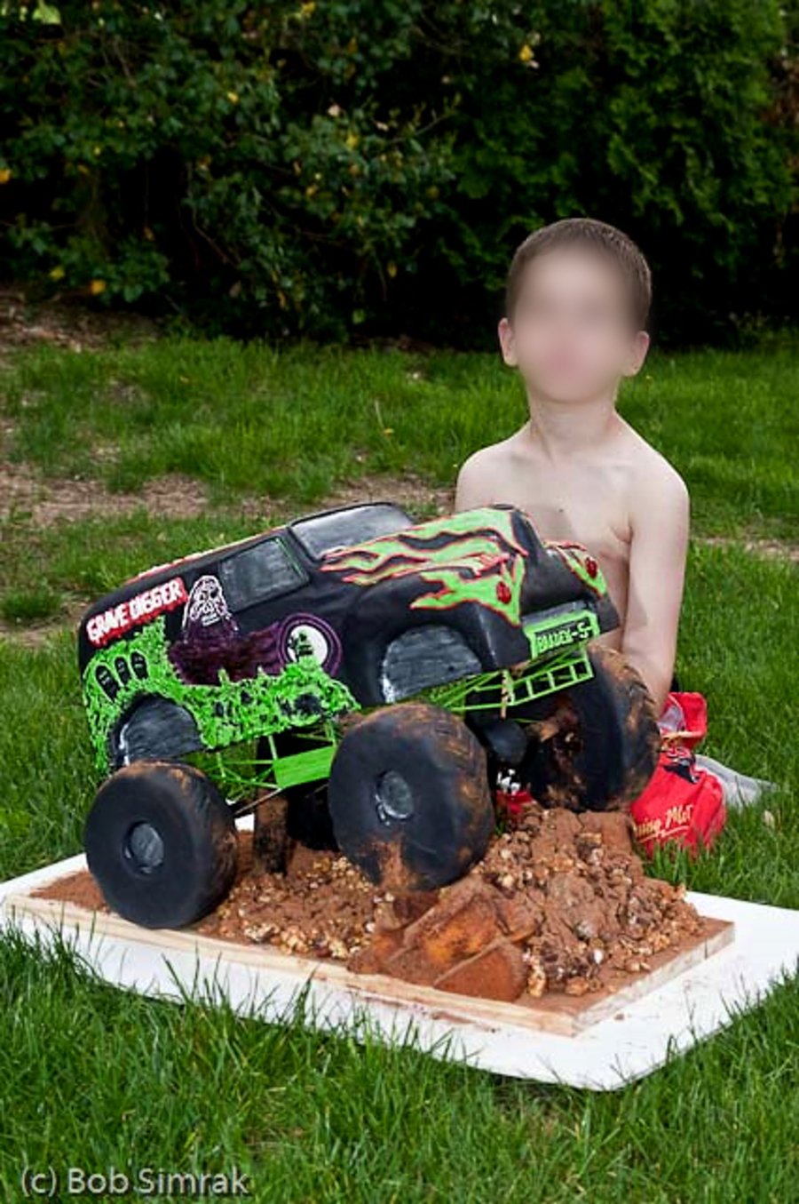 Grave Digger Monster Truck Cake - CakeCentral.com