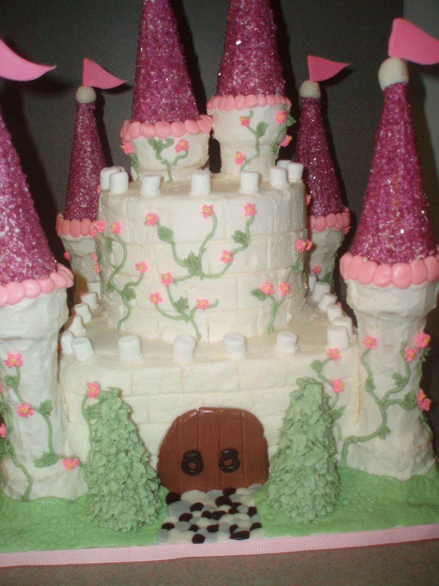 Castle - CakeCentral.com