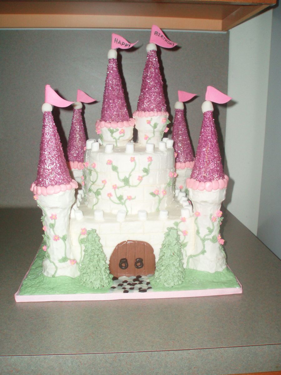 Castle - CakeCentral.com